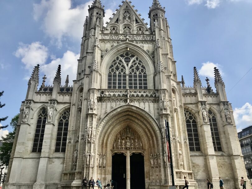 Notre Dame du Sablon (Church of Our Lady at Sablon) - Belgium Travel