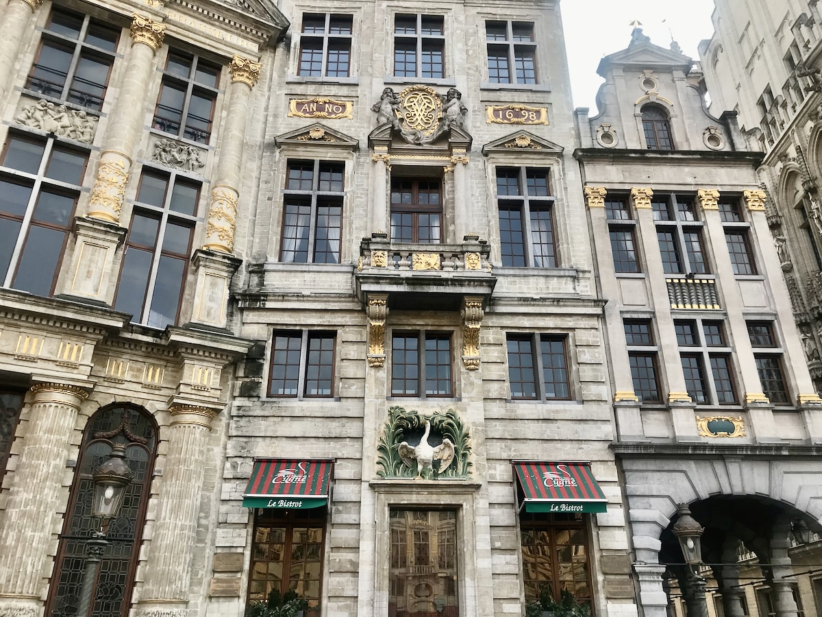 Beer Museum (in Grand Place) - Belgium Travel
